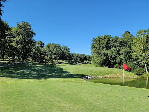Crystal Highlands Golf Course - Golf Services Specialist at 3030 US-61 ...